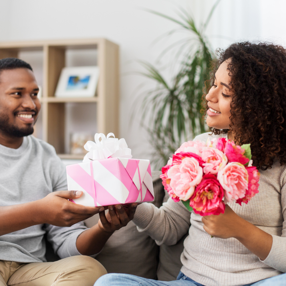 Valentine's For Her – Give Fancy Gifts